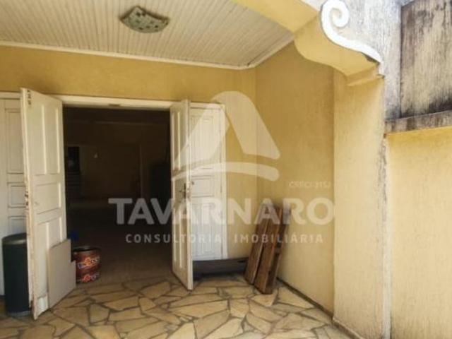 Casa Comercial