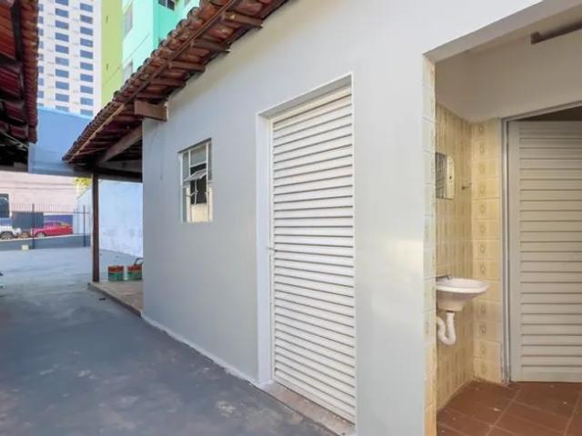 Casa Comercial