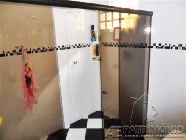 Casa Comercial