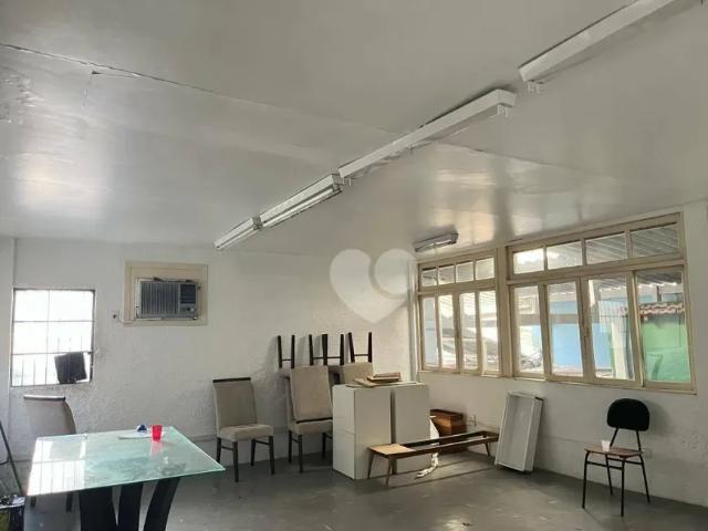 Casa comercial