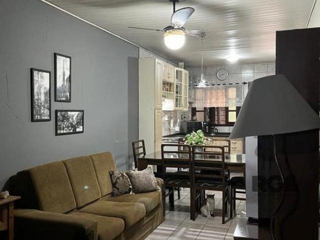 Casa comercial 2 dormitórios, semi mobiliada, garagem, Bairro Vista Alegre
