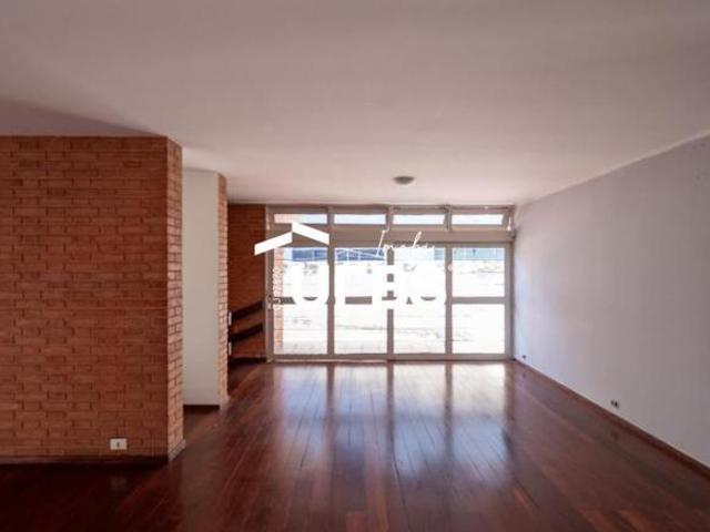 CASA COMERCIAL 355MT 4 QUARTOS SENDO 1 BANHEIRO SETOR SUL
