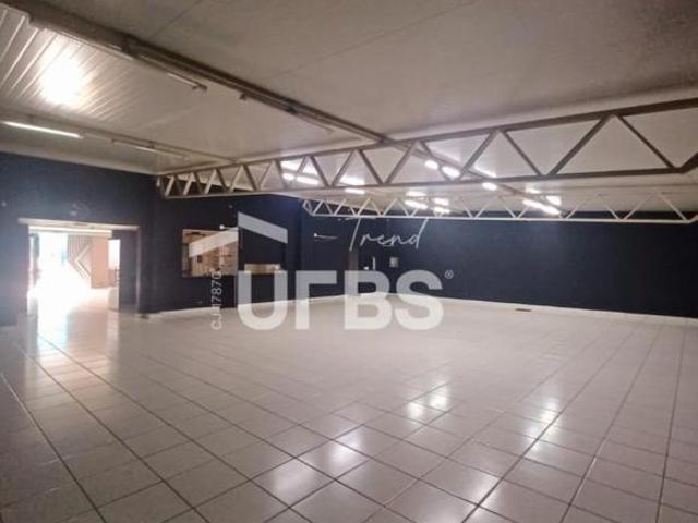 CASA COMERCIAL 370MT 3 QUARTOS SETOR NOVA SUIÇA