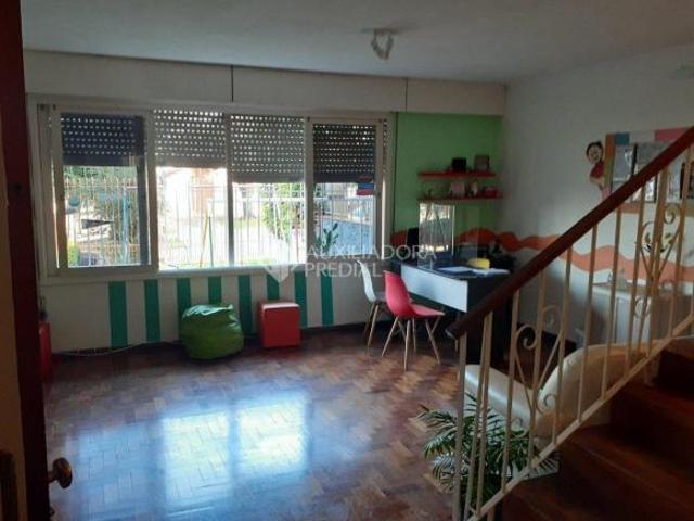 Casa comercial 3 dormitórios, suíte, deposito, 3 vagas Vila Ipiranga