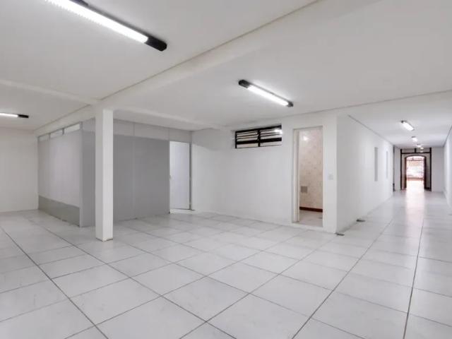 Casa Comercial à Venda 335 METROS – Rua Acácio Vasconcelos – Jabaquara, São Paulo