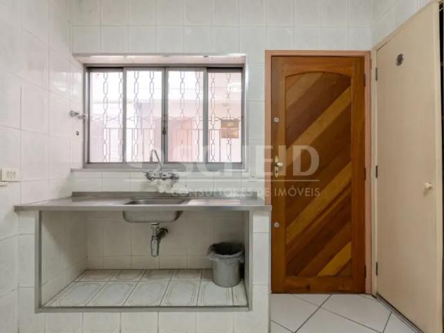Casa Comercial à Venda? Av. Bandeirantes Vila Olímpia