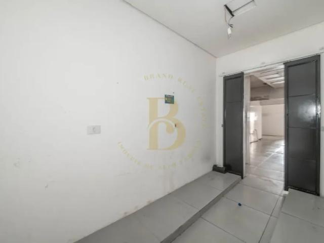 Casa Comercial á venda de 220m² na Vila Nova Conceição