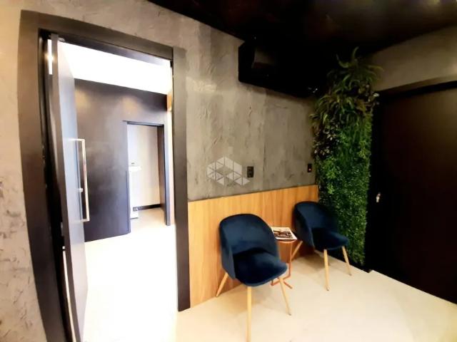 Casa comercial à venda no bairro rio branco, em porto alegre