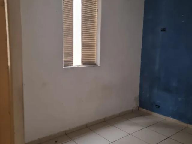Casa Comercial Versátil no Centro: Ideal para Consultórios, Escritórios ou Residencial