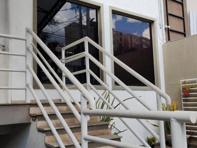 Casa Comercial à venda na Rua Pirapora Jundiaí
