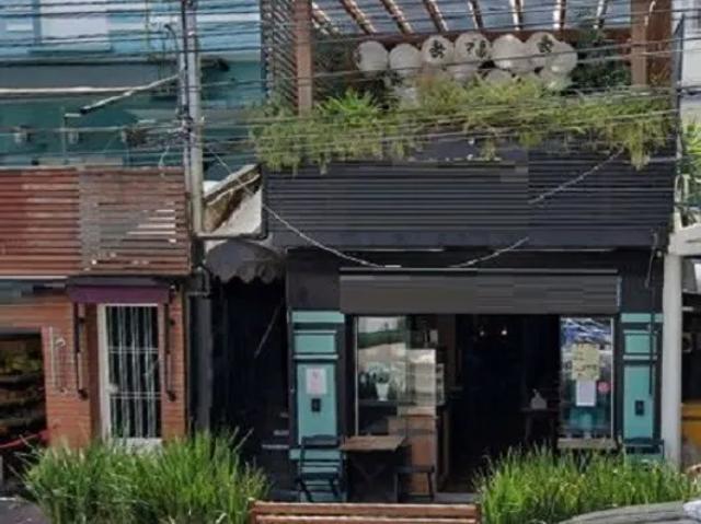 Casa comercial à venda no Morro dos Ingleses