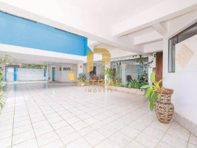 Casa Comercial à venda no bairro Água Verde