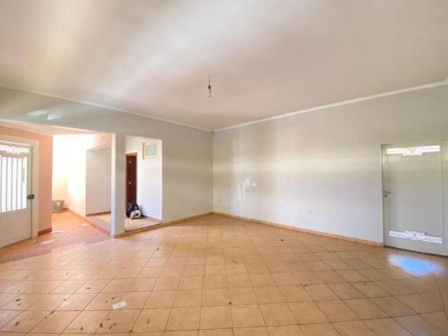 Casa comercial a venda no Centro de Aracatuba com 4 dormitorios e edicula