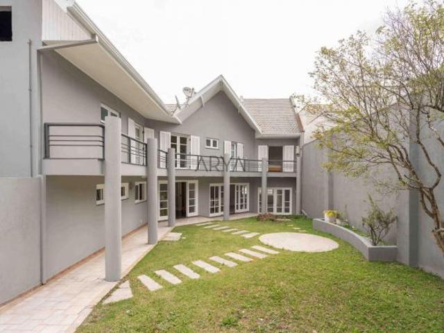 Casa comercial à venda no Jardim Social ARYA1