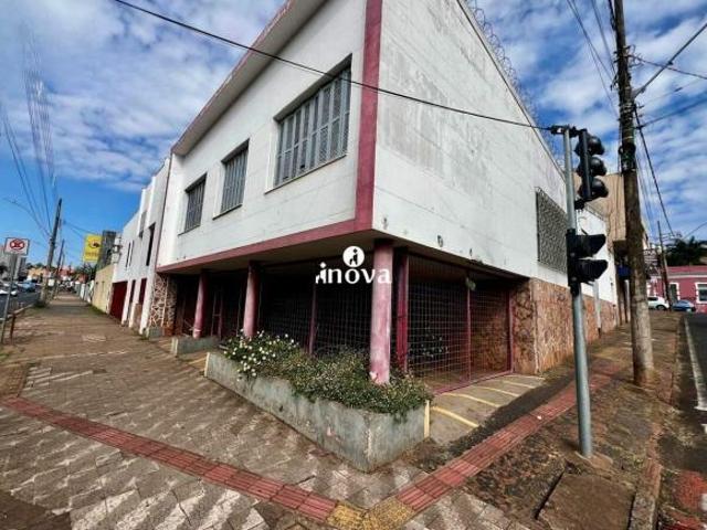 Casa comercial a venda, Bairro Centro