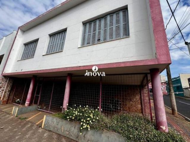Casa comercial a venda, Bairro Centro