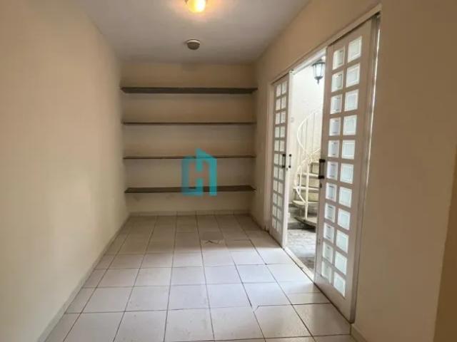 Casa Comercial à Venda e Aluguel em SP