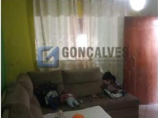 Casa Comercial à venda em Batistini, São Bernardo do Campo – 2 Quartos, 2 Vagas