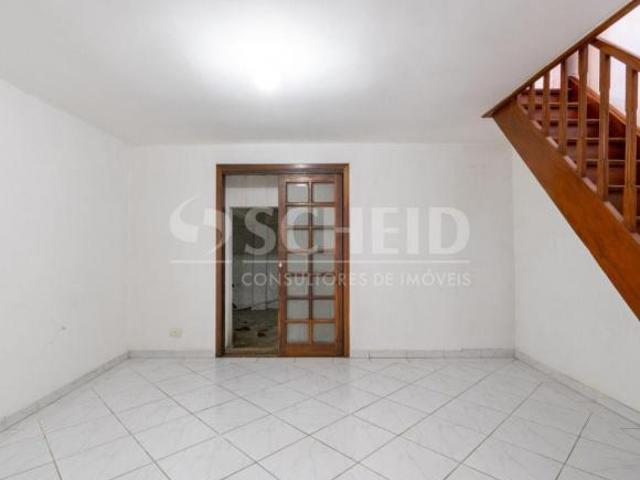 Casa Comercial á Venda em Perdizes com 102m², 2 vagas