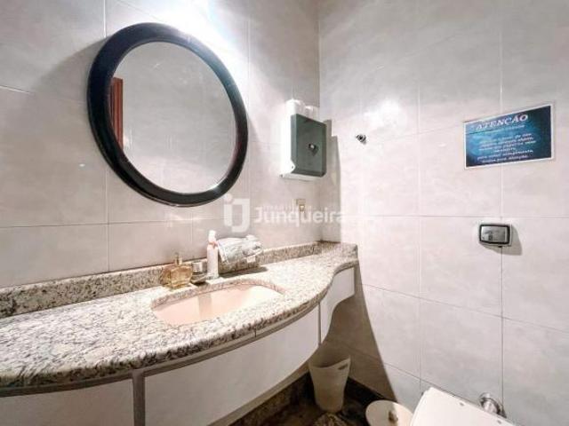Casa Comercial à venda, 2 vagas, Centro Piracicaba/SP