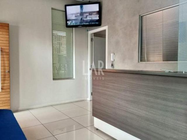 Casa Comercial à venda, 8 quartos, 4 vagas, Vila Paris Belo Horizonte/MG