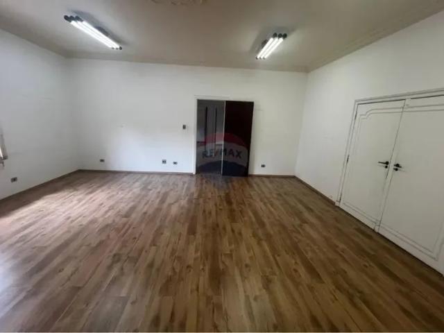 Casa Comercial Ampla em Jardim América SP