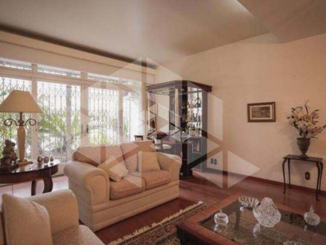 CASA COMERCIAL BAIRRO RIO BRANCO