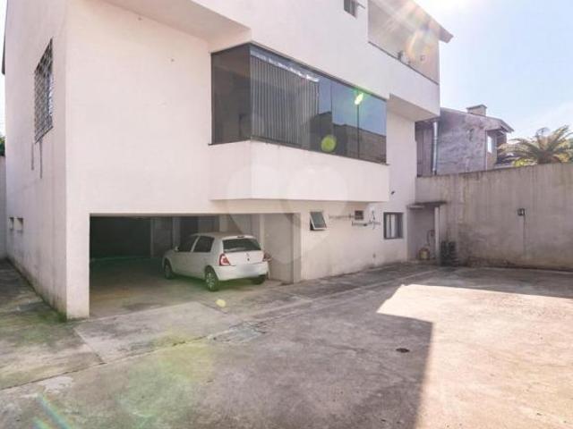 Casa comercial, bairro Uberaba / Jardim das Américas 041997104652