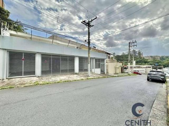 Casa Comercial c/ 391 m² e 07 dorms VENDA ou ALUGUEL CENTRO/COTIA