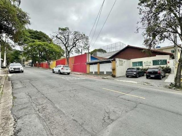 Casa Comercial C/ 6 Salas 2 vagas de garagem Portal do Morumbi SP