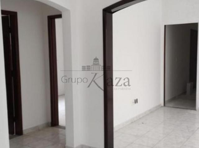 Casa Comercial Centro 6 salas 145m²