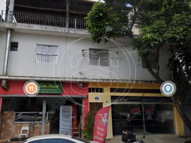 Casa comercial com 120 metros