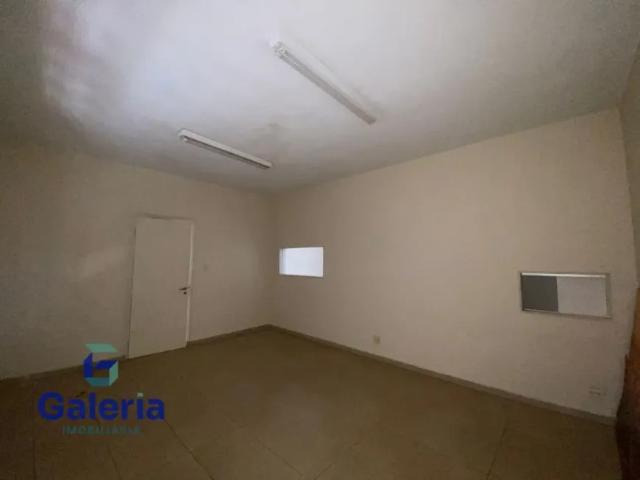 Casa comercial com 18 salas para alugar, 437m² Jardim América