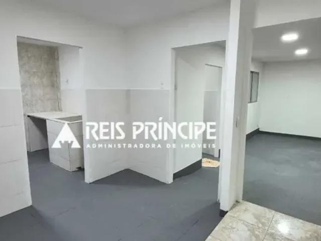 Casa comercial com 200m² para alugar na taquara