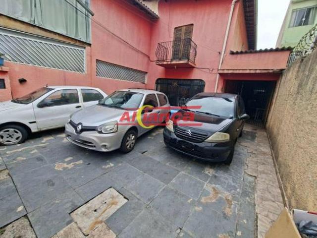 Casa Comercial com 250 metros Parque Renato Maia