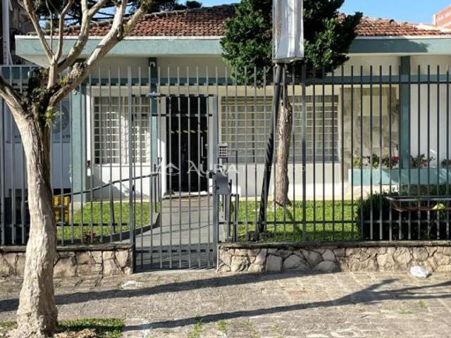 Casa Comercial com 374 m², 10 salas, 8 vagas de garagem no bairro Mercês