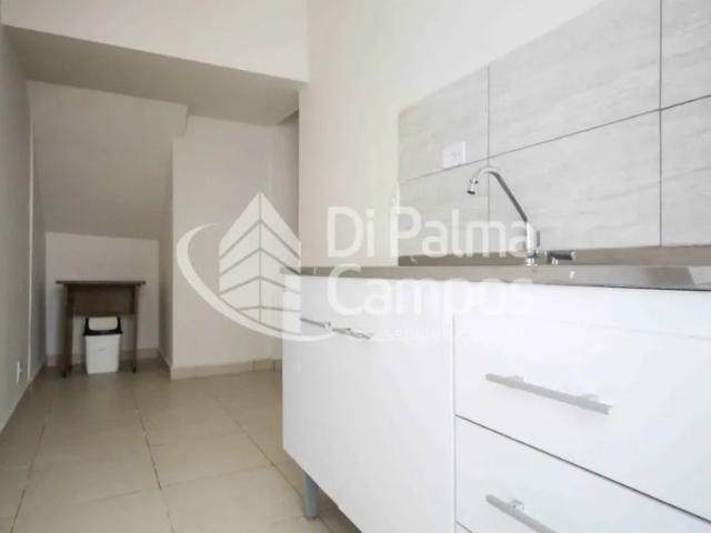 Casa comercial com 65,90m² para alugar no bairro Ipiranga