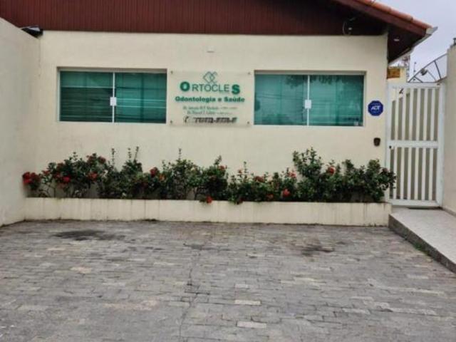 Casa comercial com 6 salas 2 vagas a venda na Super Quadra Morumbi