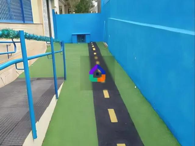 Casa Comercial com 6 Salas em Campo Grande, RJ