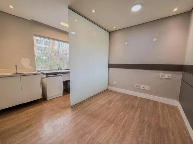 Casa Comercial com 9 salas para alugar Bairro Jardim Bela Vista Santo André/SP