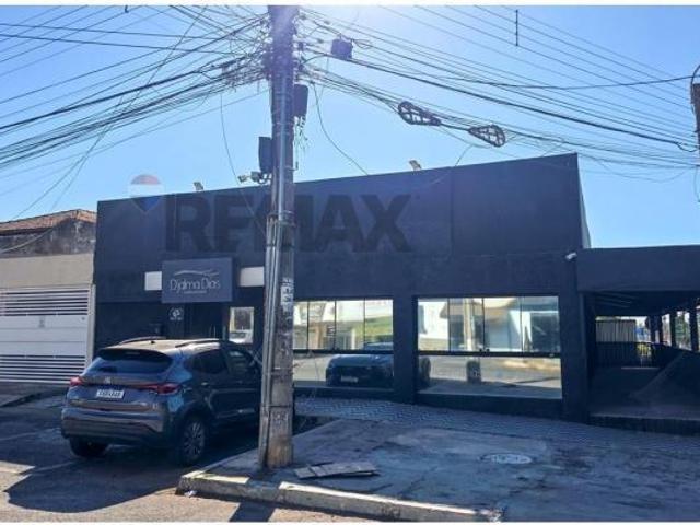 Casa Comercial com Duas Lojas à Venda no Guará II – Brasília | 223 m² de Área Construída