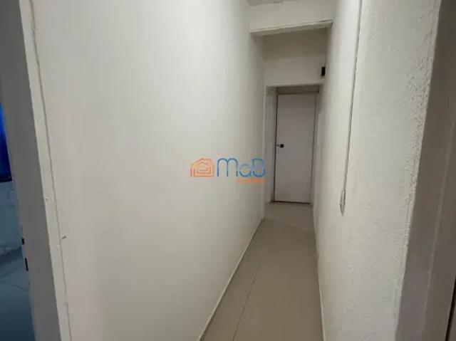 Casa Comercial com Duas Salas