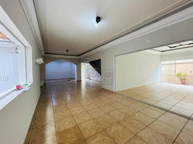 Casa comercial de 534m² com 06 salas para locação Centro