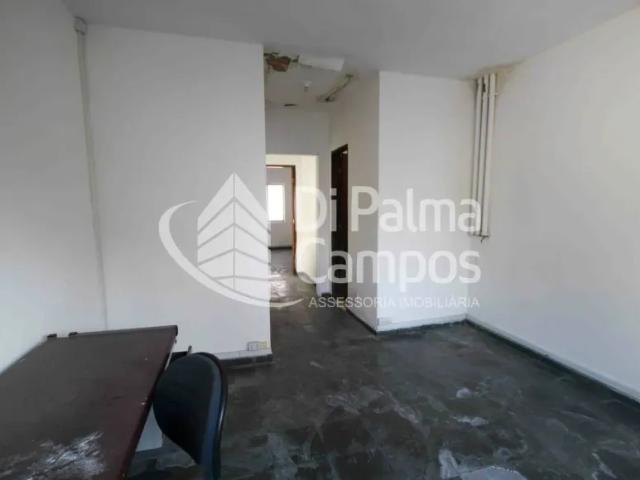 Casa Comercial de 219m² com 2 vagas para alugar e vender no bairro da Aclimação