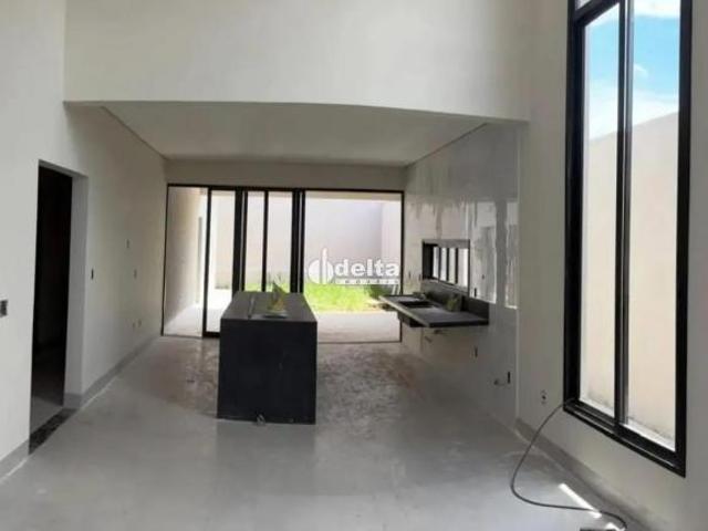 Casa comercial disponível para vendano bairro Fundinho em Uberlândia MG