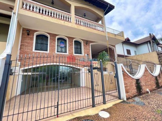 Casa comercial e residencial a venda com 4 quartos em Valinhos no Bairro Nova suíça