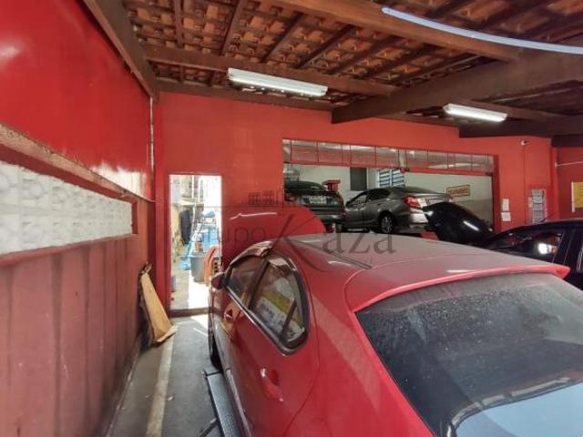 Casa Comercial e Residencial Bosque dos Eucaliptos 450m² Estuda Permuta
