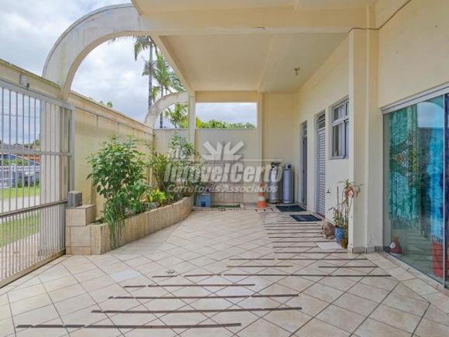 Casa Comercial e Residencial de esquina próxima a