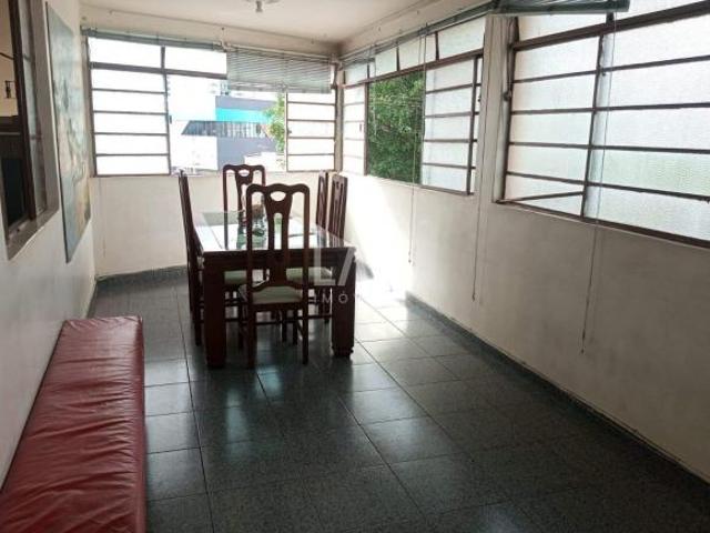 Casa Comercial e Residencial e 05 Lojas à Venda Bairro Renascença