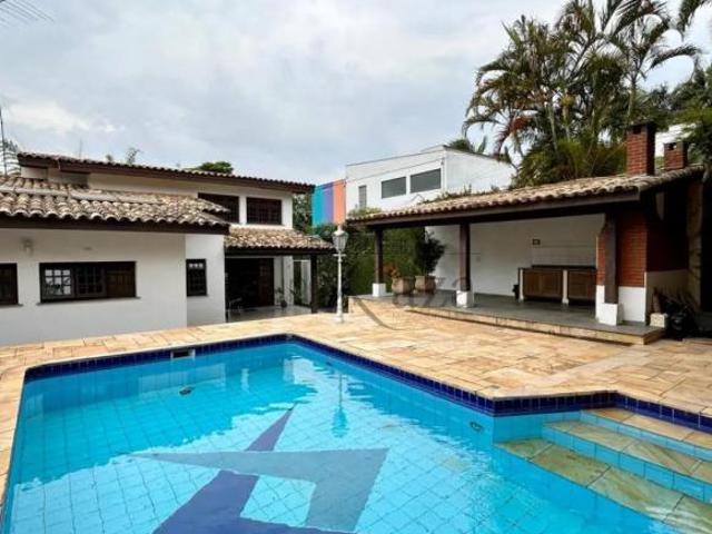 Casa Comercial e Residencial Granja Viana 3 Dormitórios 800m²